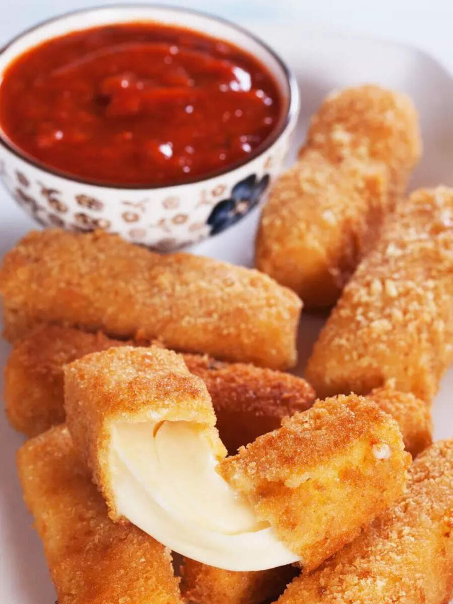 10 Cheesy Bite-Sized Snacks To Make At Home For Your Evening Cravings ...