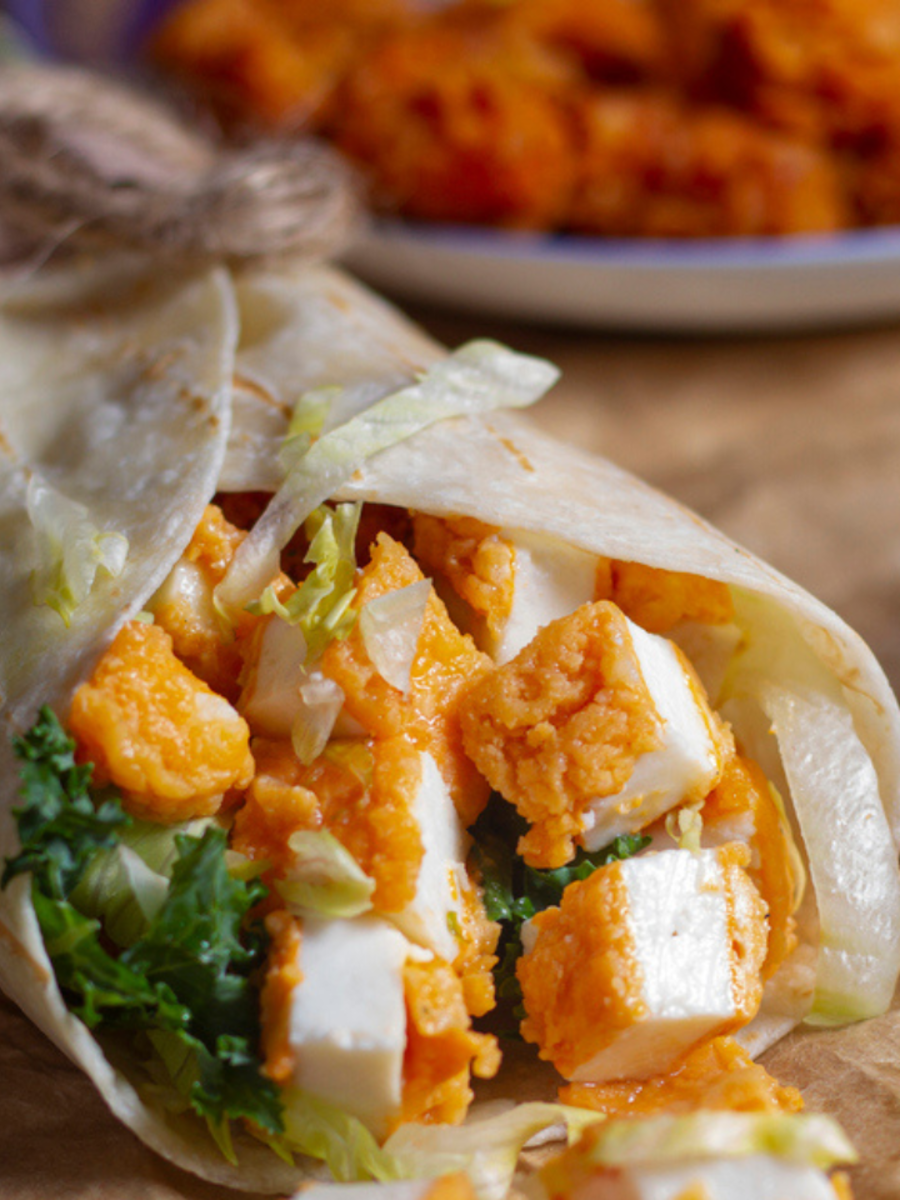 Craving Something? Try Cheesy Paneer Roll For Your Untimely Cravings ...
